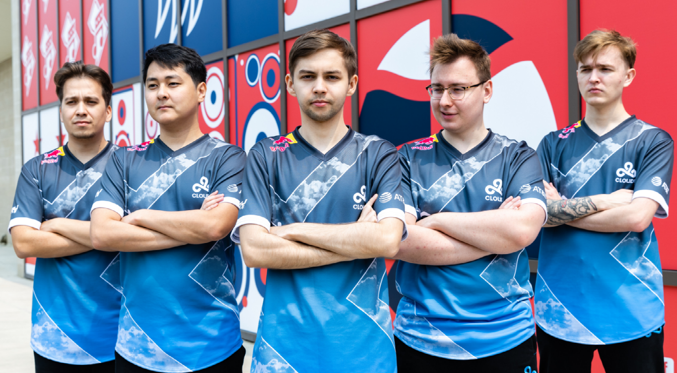 Интернациональный состав NaVi и уход капитана Cloud9 в CS:GO ...